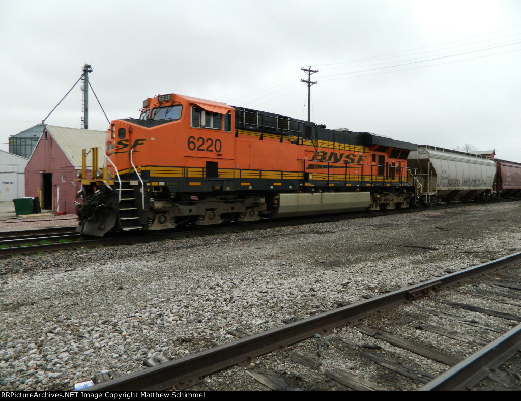 BNSF 6220 - DPU
